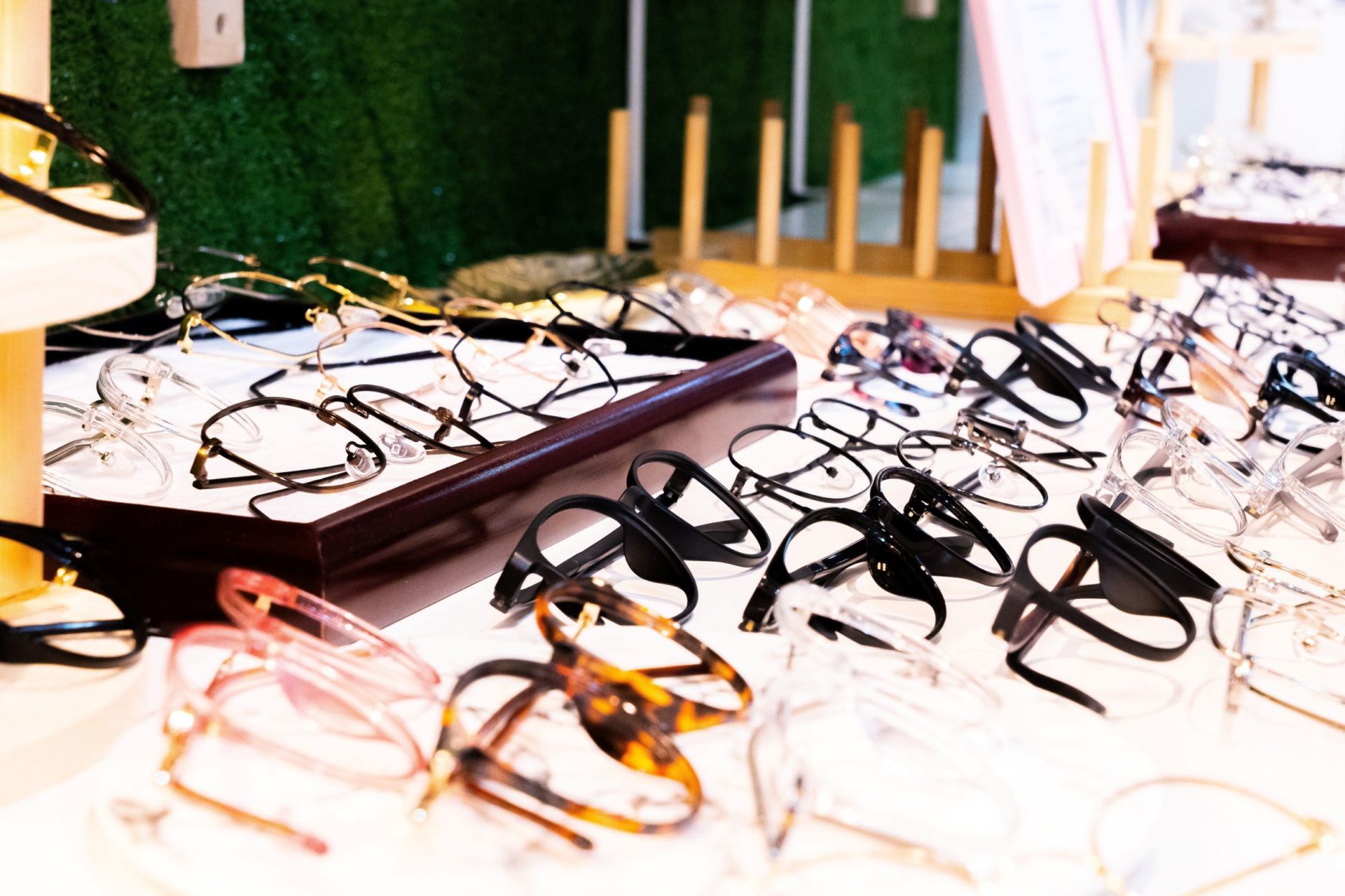 Foptics Eyewear Review - Wah So Shiok