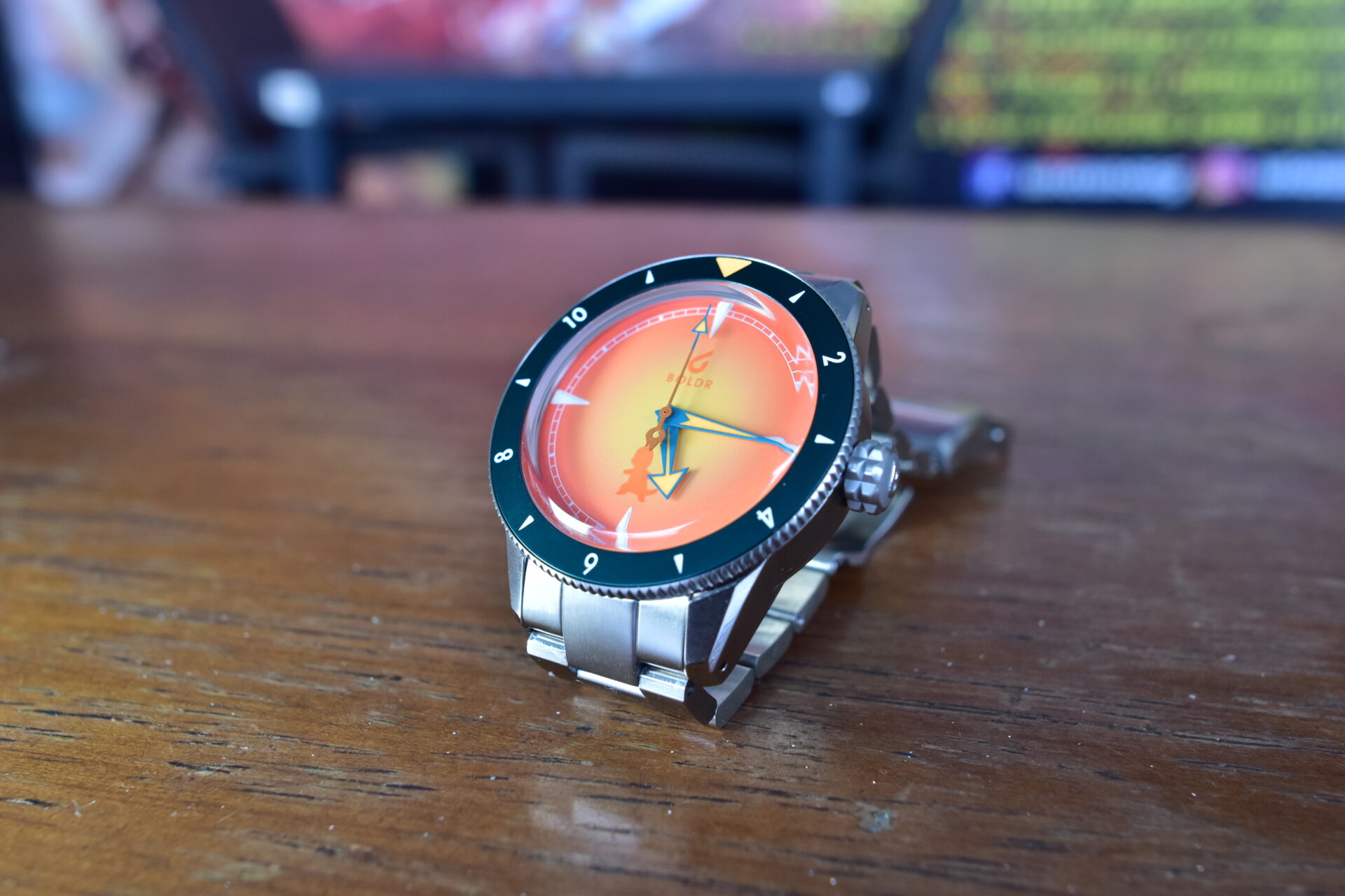 BOLDR Charizard Pokemon Watch Review - Wah So Shiok