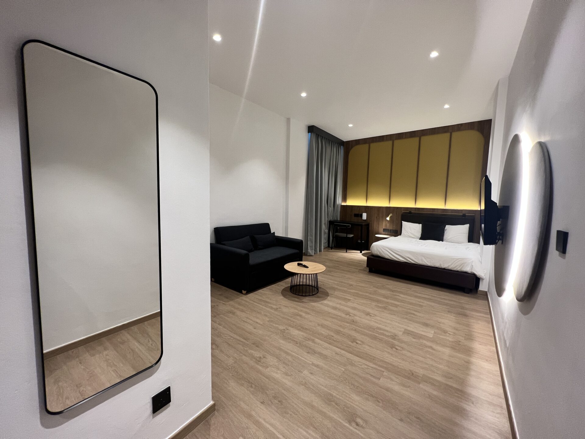 Owen House by Habyt Hotel Review - Wah So Shiok