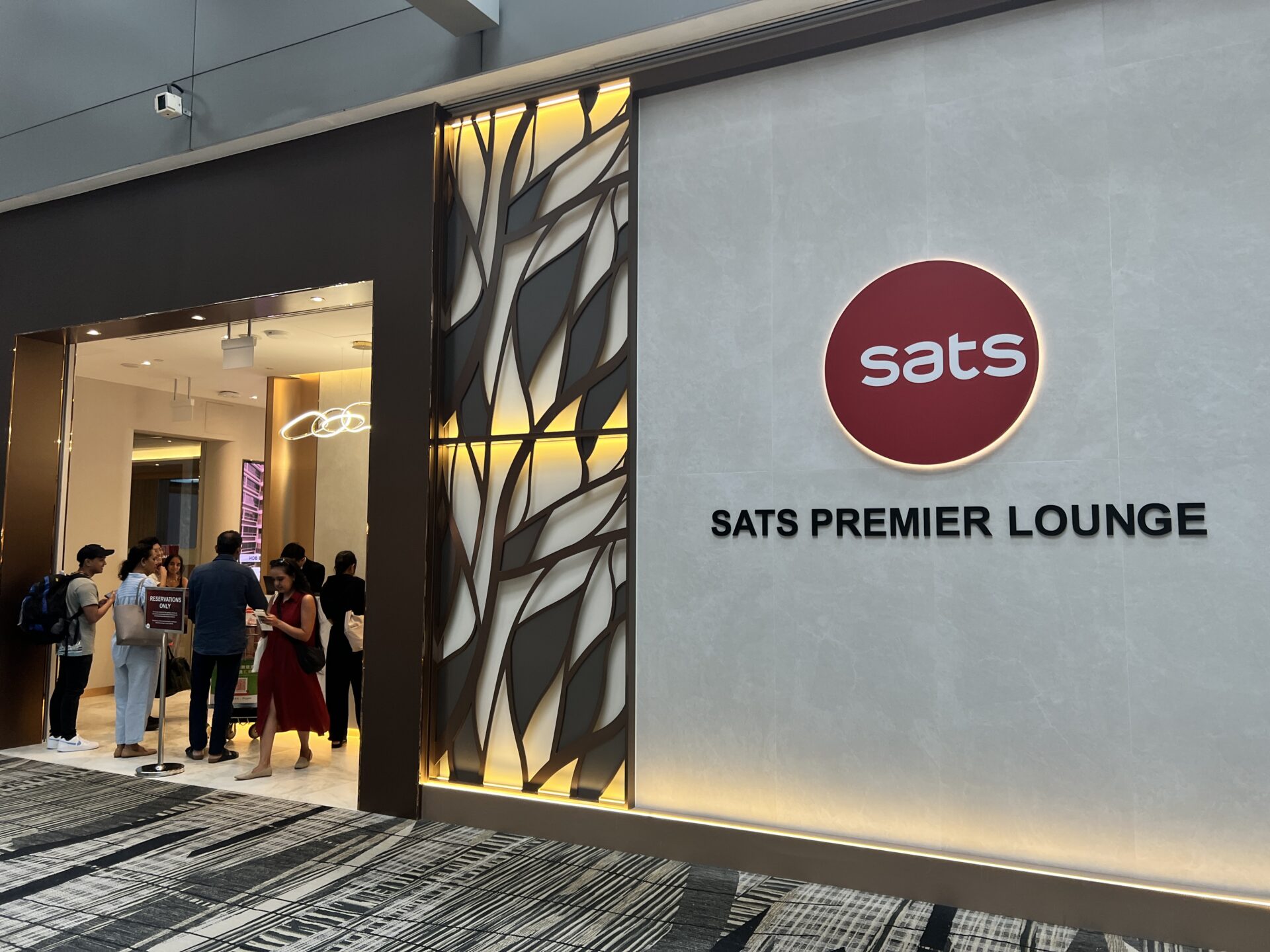 SATS Premier Lounge (Changi Airport Terminal 3) Review - Wah So Shiok