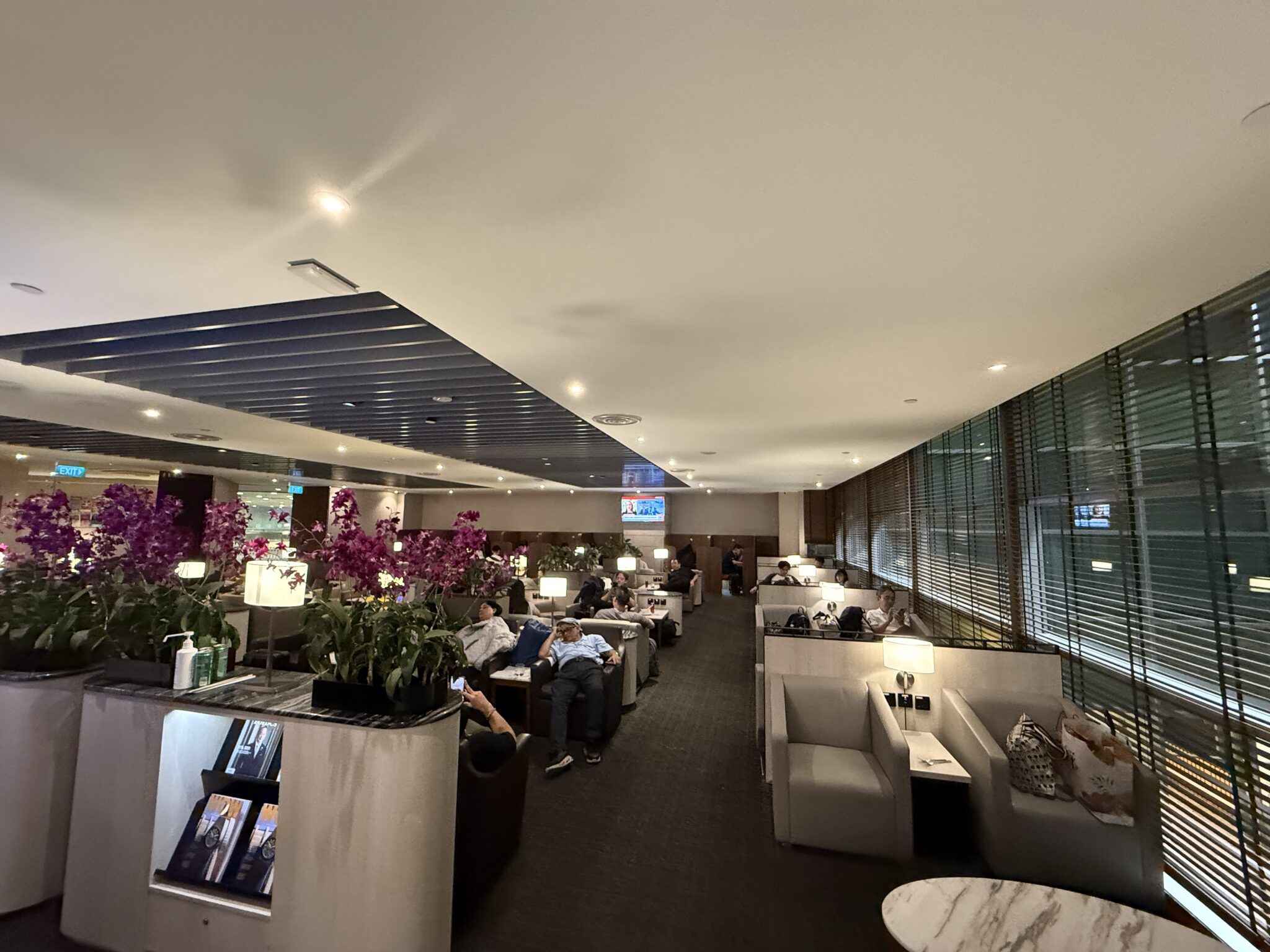 SATS Premier Lounge (Changi Airport Terminal 2) Review - Wah So Shiok