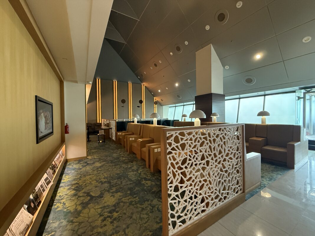 Ambassador Transit Lounge (Terminal 2) Review - Wah So Shiok